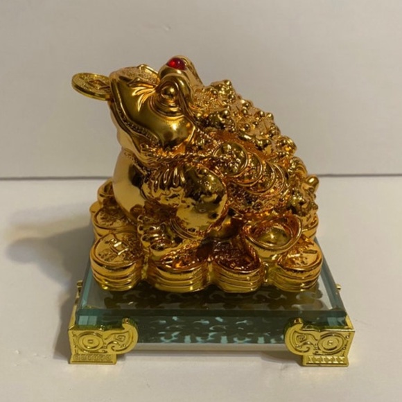 Art | Feng Shui Fortune Gold Money Toad With Glass Stand Statue 4h ...